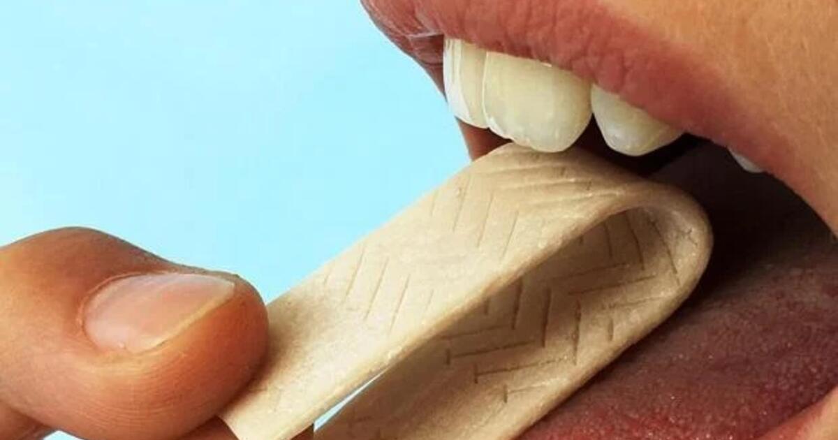 ¿Es perjudicial el hábito de masticar chicle?